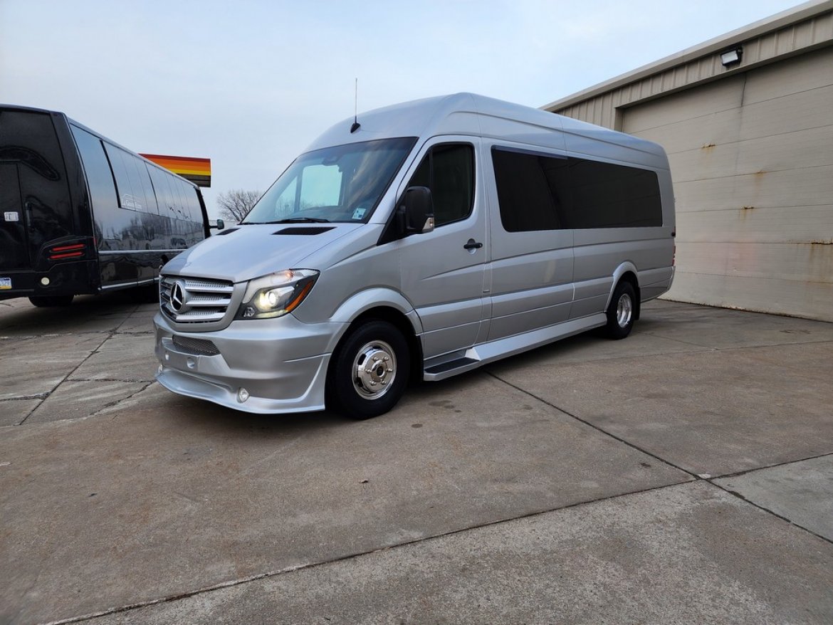 Used 2015 Mercedes-Benz Sprinter 3500 for sale #WS-15993 | We Sell Limos