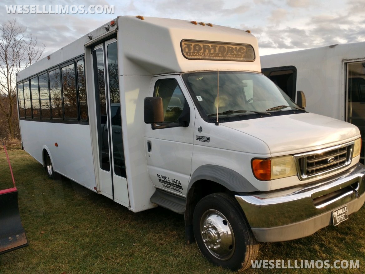 Used 2003 Ford E-550 for sale #WS-16003 | We Sell Limos