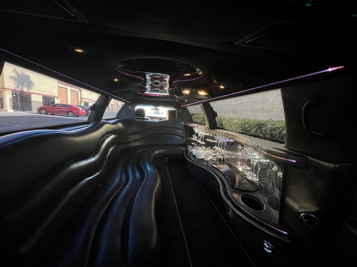 Used 2007 Lincoln Towncar Executive Limo for sale #WS-16012 | We Sell Limos