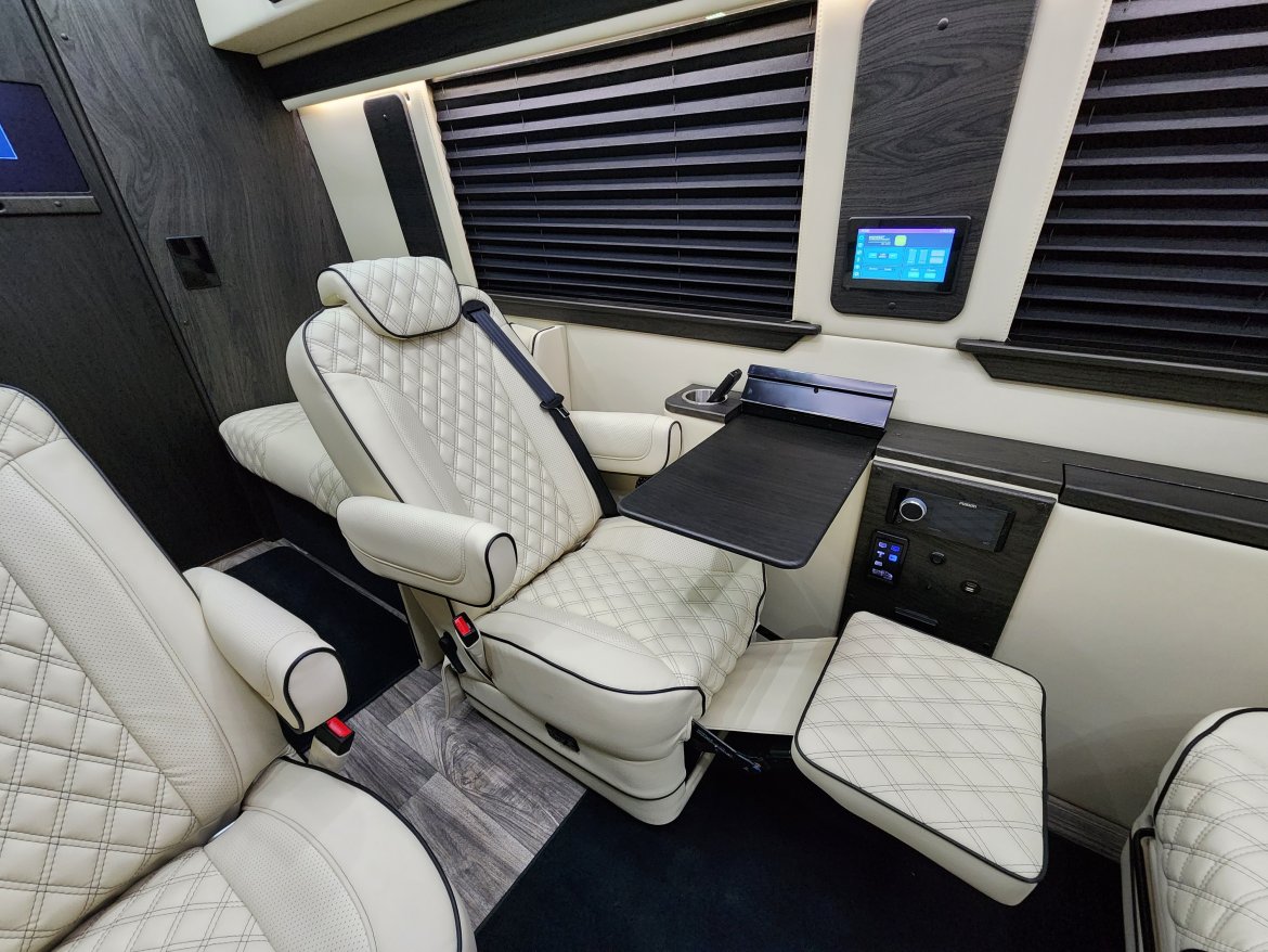 New 2022 Mercedes-Benz Sprinter 3500 Luxe w/ Partition/Lithium for sale ...