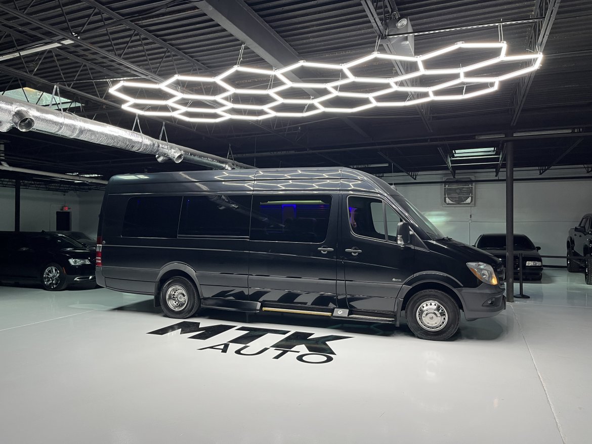 Used 2017 Mercedes-Benz 3500 Executive Sprinter for sale #WS-16026 | We ...