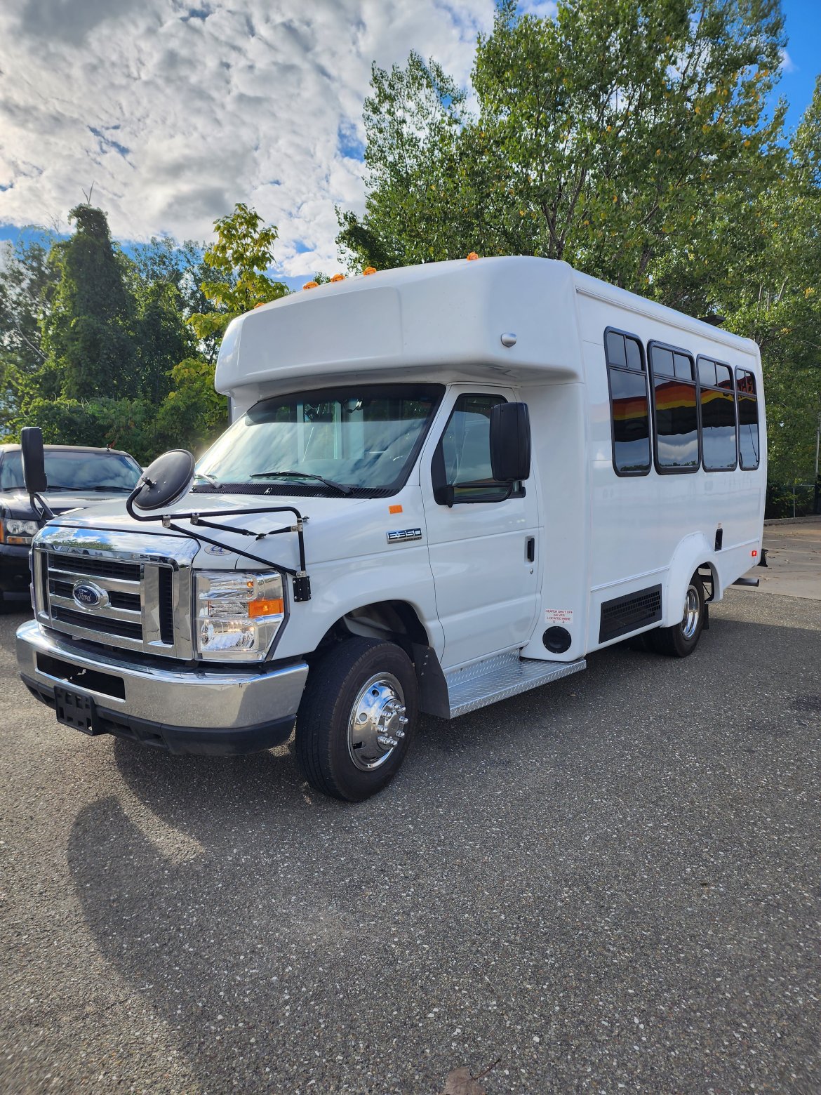 Used 2019 Ford E450 for sale #WS-16057 | We Sell Limos