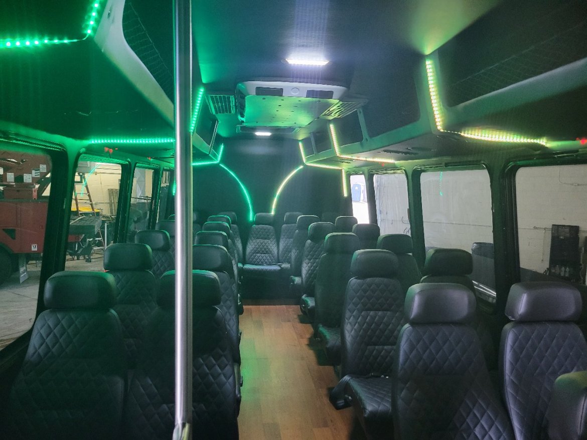 Used 2013 Ford F550 for sale #WS-16082 | We Sell Limos