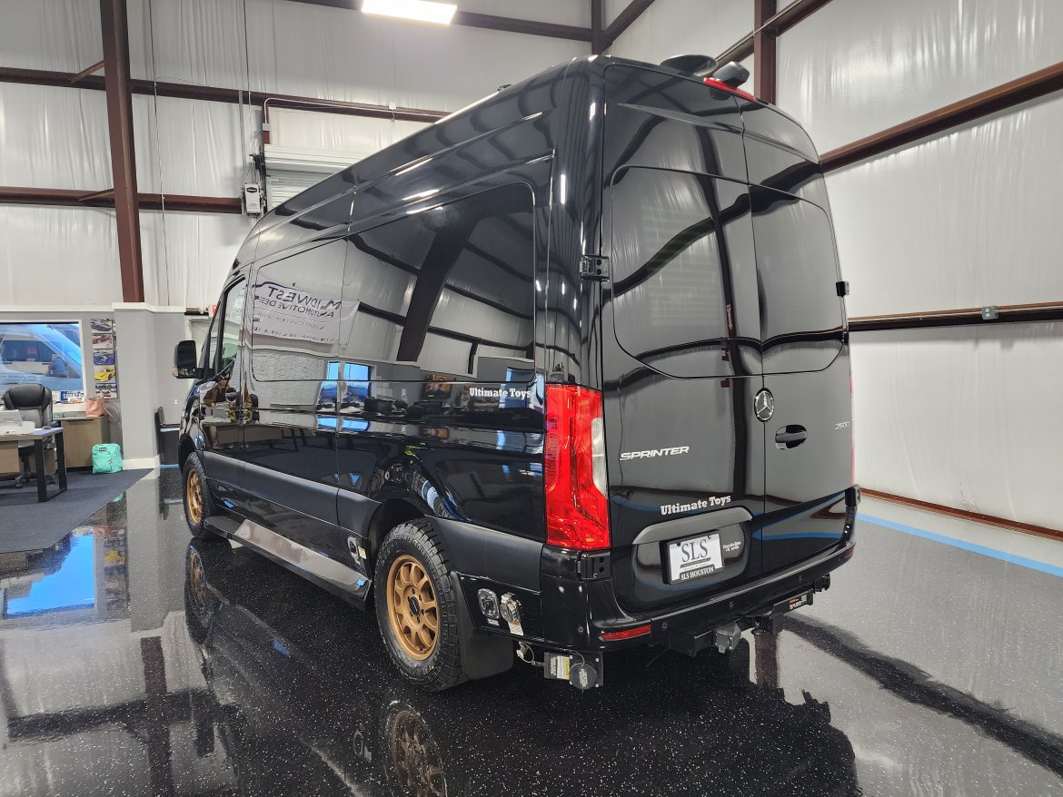 Used 2021 Mercedes-Benz Sprinter 2500 Ultimate Cruiser 144" for sale # ...