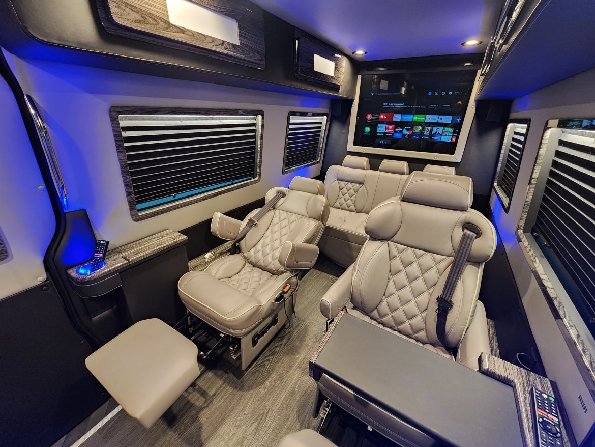 Used 2019 Mercedes-Benz Sprinter 3500 Daycruiser D6 UVL for sale #WS ...