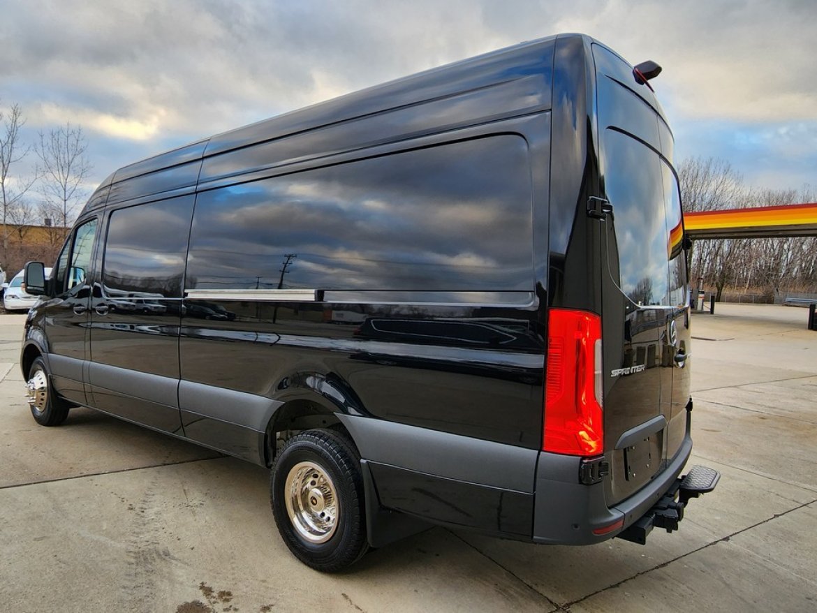 New 2022 Mercedes-Benz 3500 for sale #WS-16159 | We Sell Limos