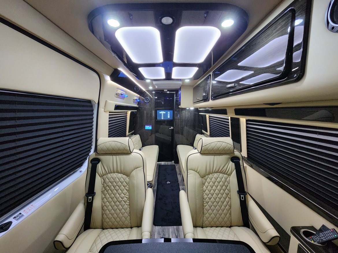 New 2023 Mercedes-Benz Sprinter 3500XD Ultimate RV for sale #WS-16177 ...