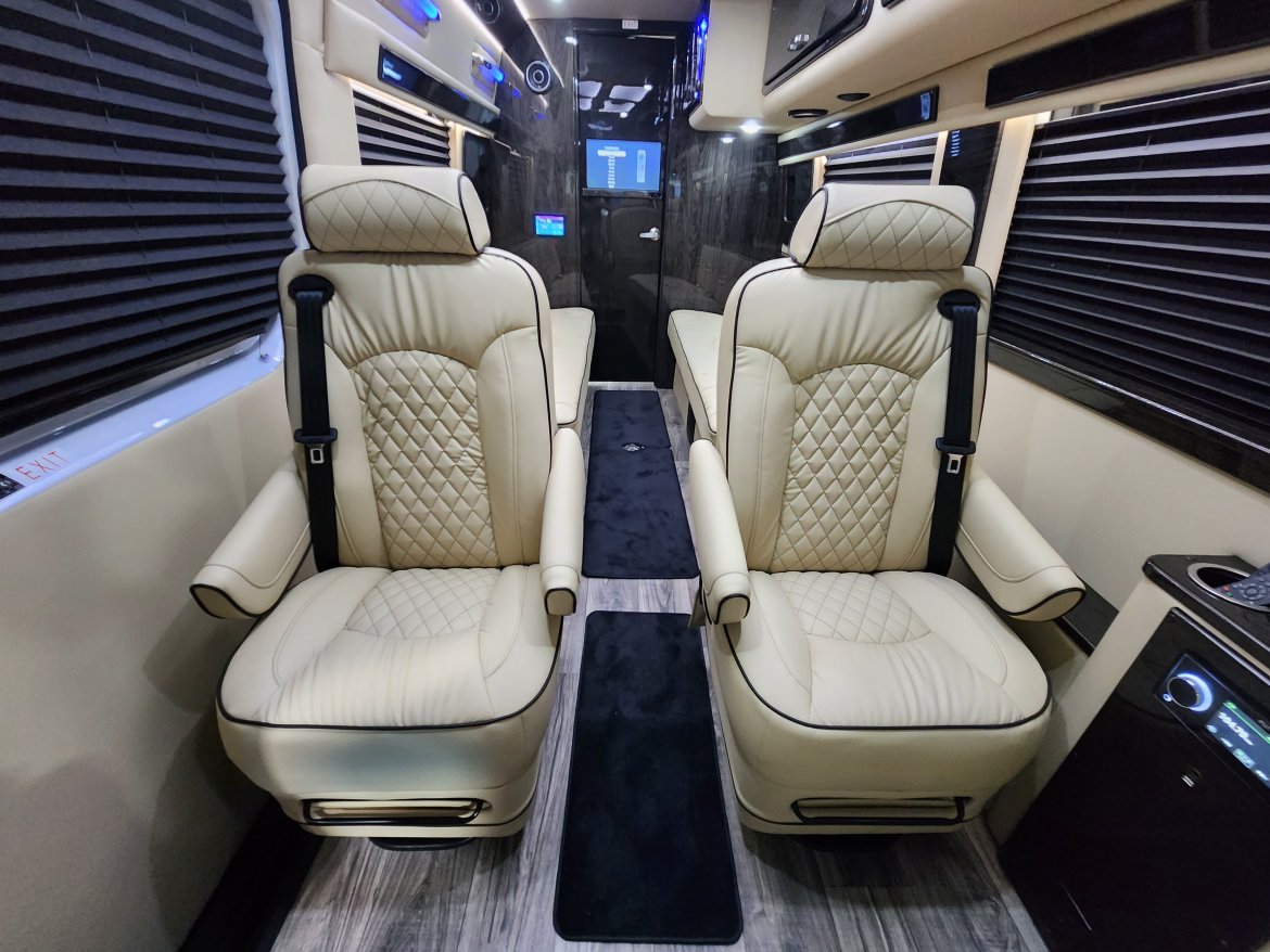 New 2023 Mercedes-Benz Sprinter 3500XD Ultimate RV for sale #WS-16177 ...