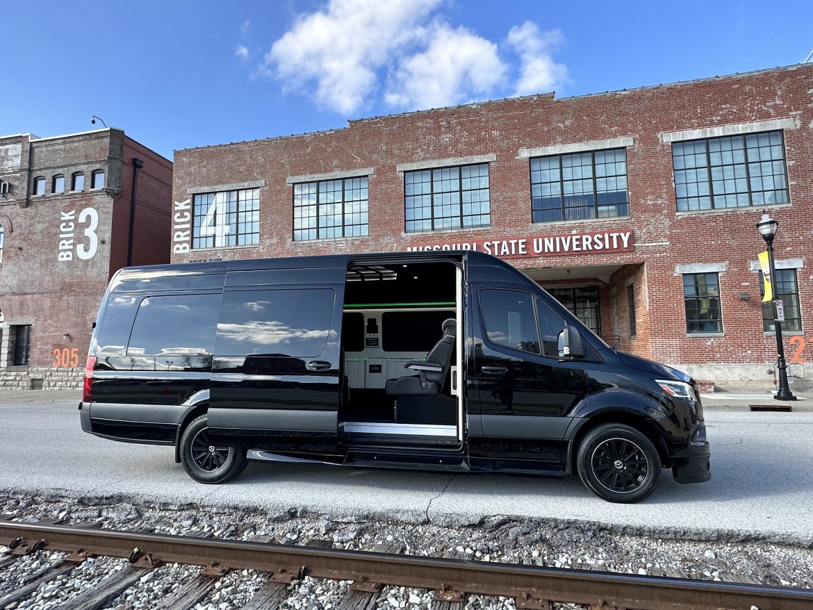 Used 2020 Mercedes-Benz CEO/Private Class for sale #WS-16198 | We Sell ...