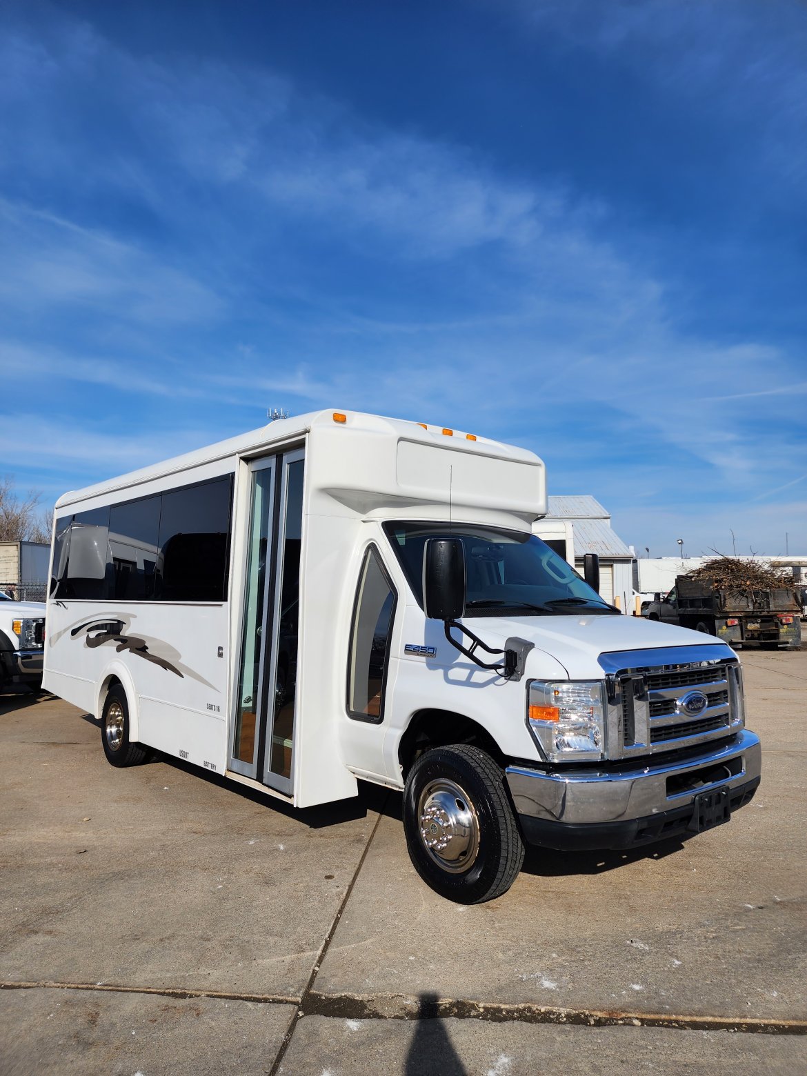 Used 2013 Ford E450 for sale #WS-16215 | We Sell Limos