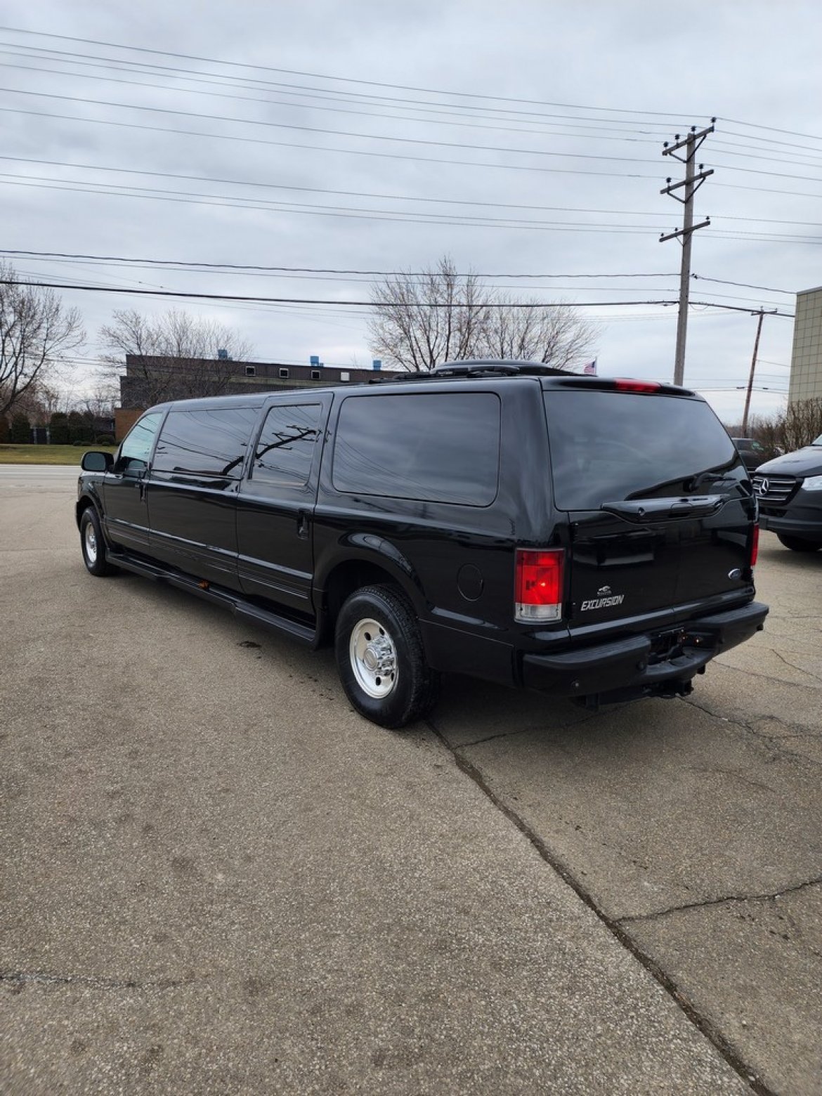 Used 2005 Ford Excursion for sale #WS-16217 | We Sell Limos