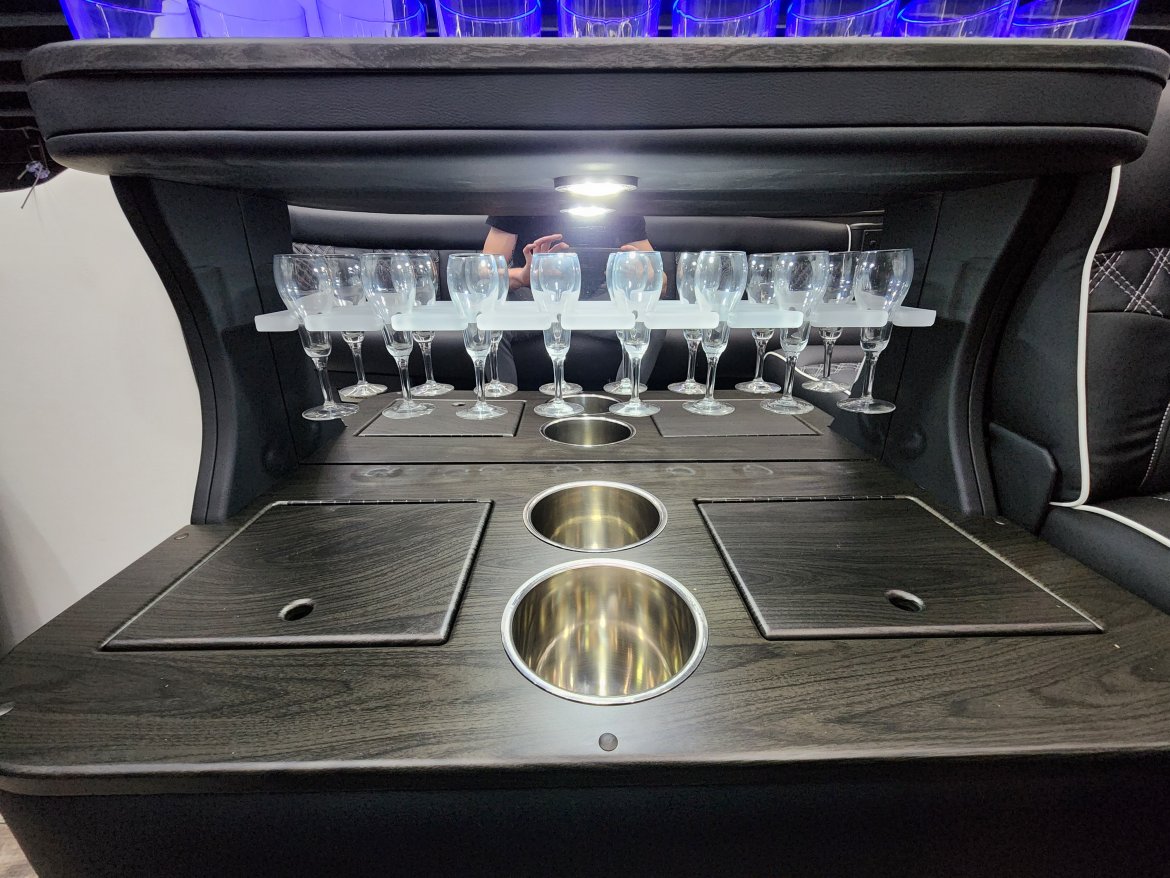 New 2023 Mercedes-Benz Midwest Luxe Proffesional Series Limo for sale # ...