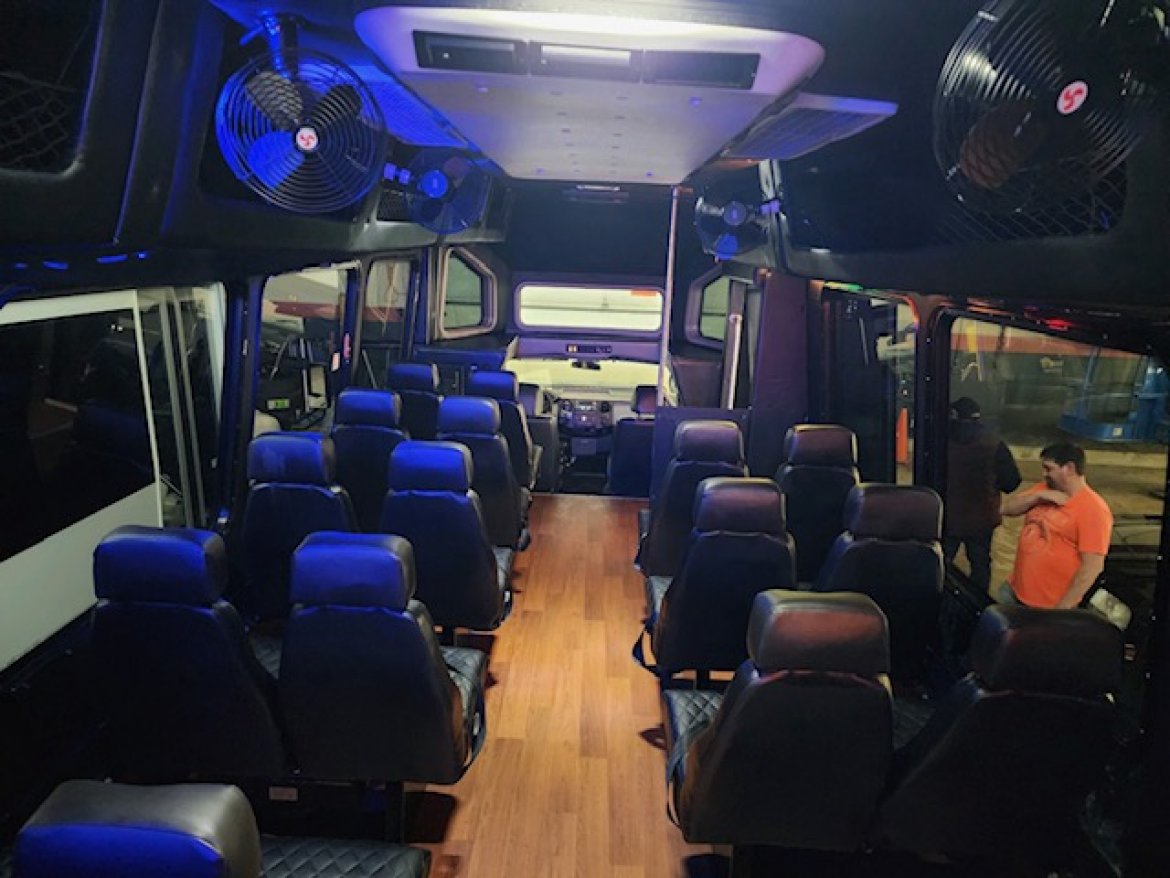 Used 2013 Ford F550 for sale #WS-16264 | We Sell Limos