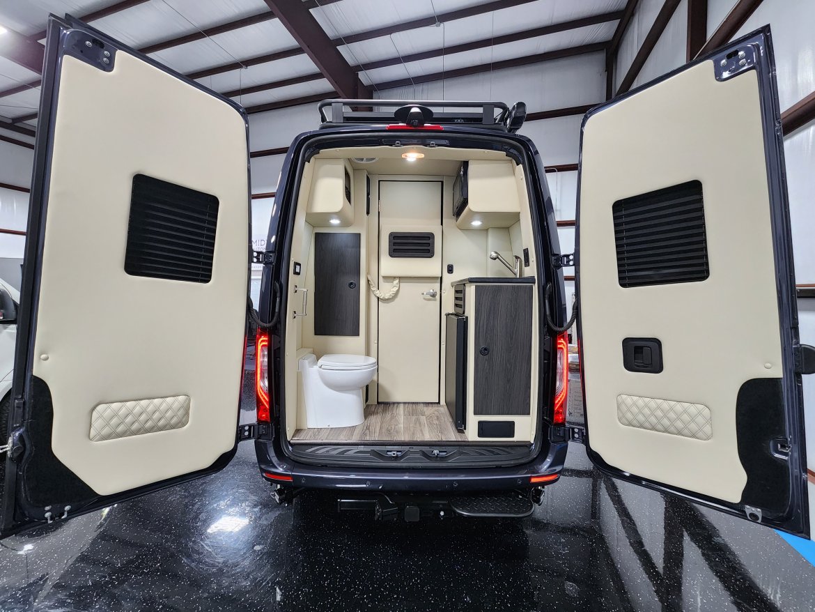 New 2023 Mercedes-Benz Luxe D4 144 4X4 Solar Lithium for sale #WS-16331 ...