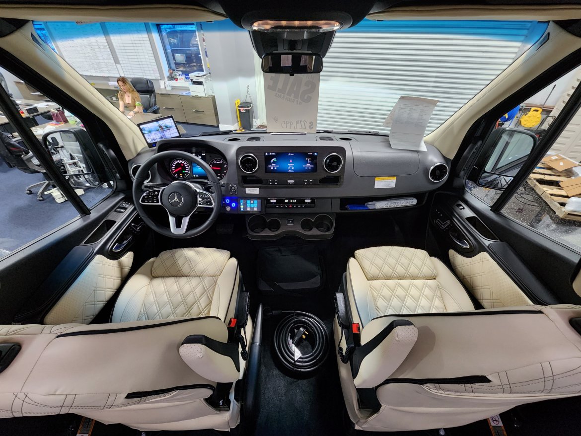 New 2023 Mercedes-Benz Luxe D4 144 4X4 Solar Lithium for sale #WS-16331 ...