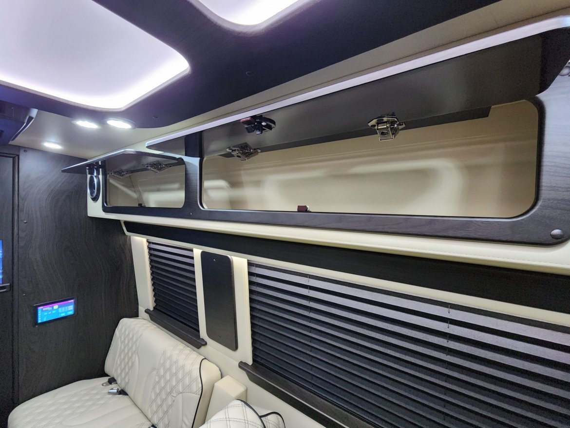 New 2023 Mercedes-Benz Luxe D4 144 4X4 Solar Lithium for sale #WS-16331 ...