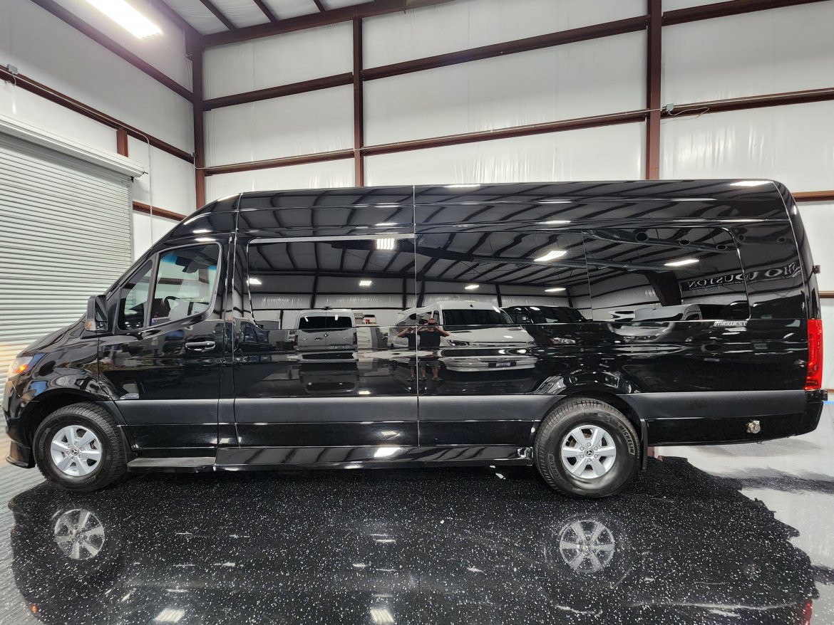 Used 2019 Mercedes-Benz Sprinter 3500 Business Class w/ Bench for sale ...
