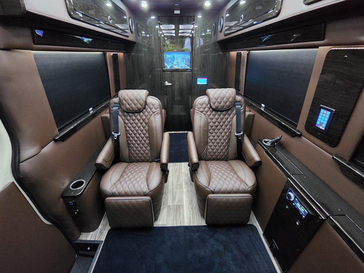 New 2023 Mercedes-Benz Sprinter 3500XD Luxe D6 Arched Partition for ...