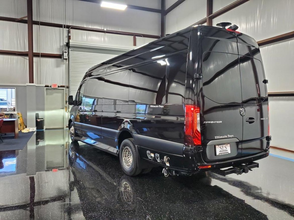 New 2023 Mercedes-Benz Sprinter 3500XD Ultimate Coach for sale #WS ...