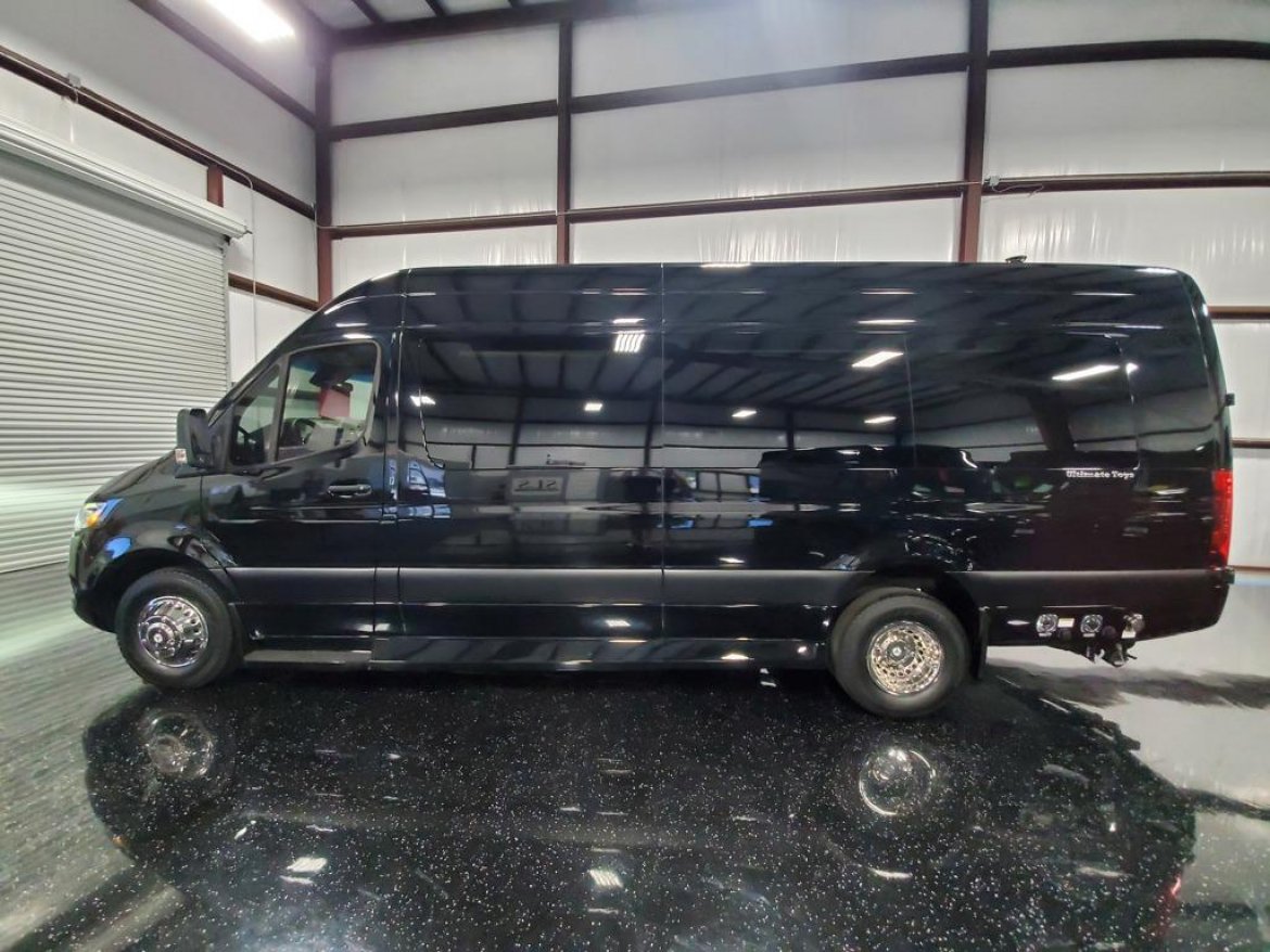 New 2023 Mercedes-Benz Sprinter 3500XD Ultimate Coach for sale #WS ...