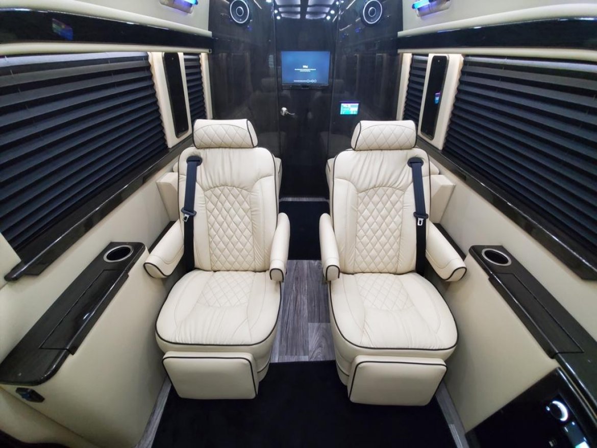 New 2023 Mercedes-Benz Sprinter 3500XD Ultimate Coach for sale #WS ...