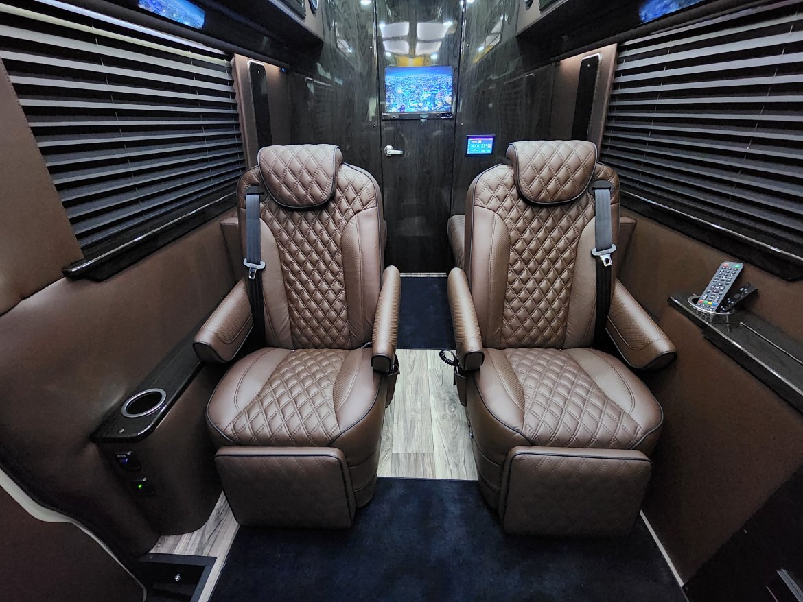 New 2023 Mercedes-Benz Sprinter 3500XD Luxe D6 for sale #WS-16361 | We ...
