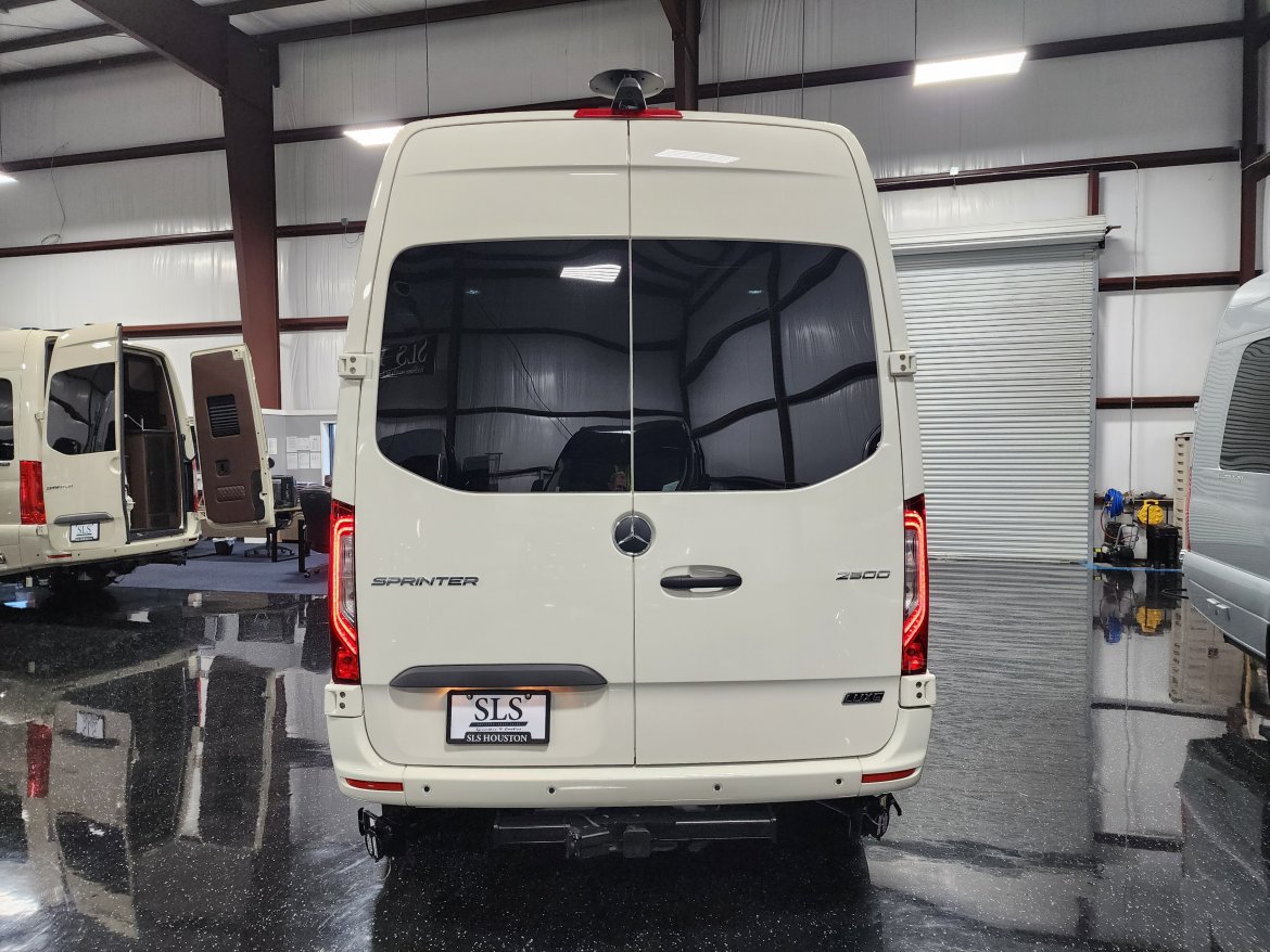 New 2023 Mercedes-Benz Luxe D4 144 Solar Lithium for sale #WS-16394 ...