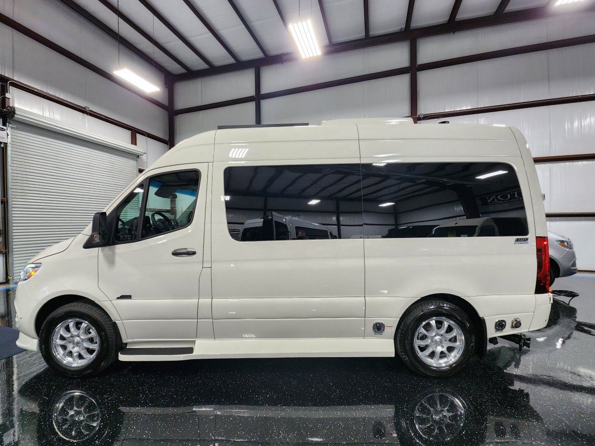 New 2023 Mercedes-Benz Luxe D4 144 Solar Lithium for sale #WS-16394 ...