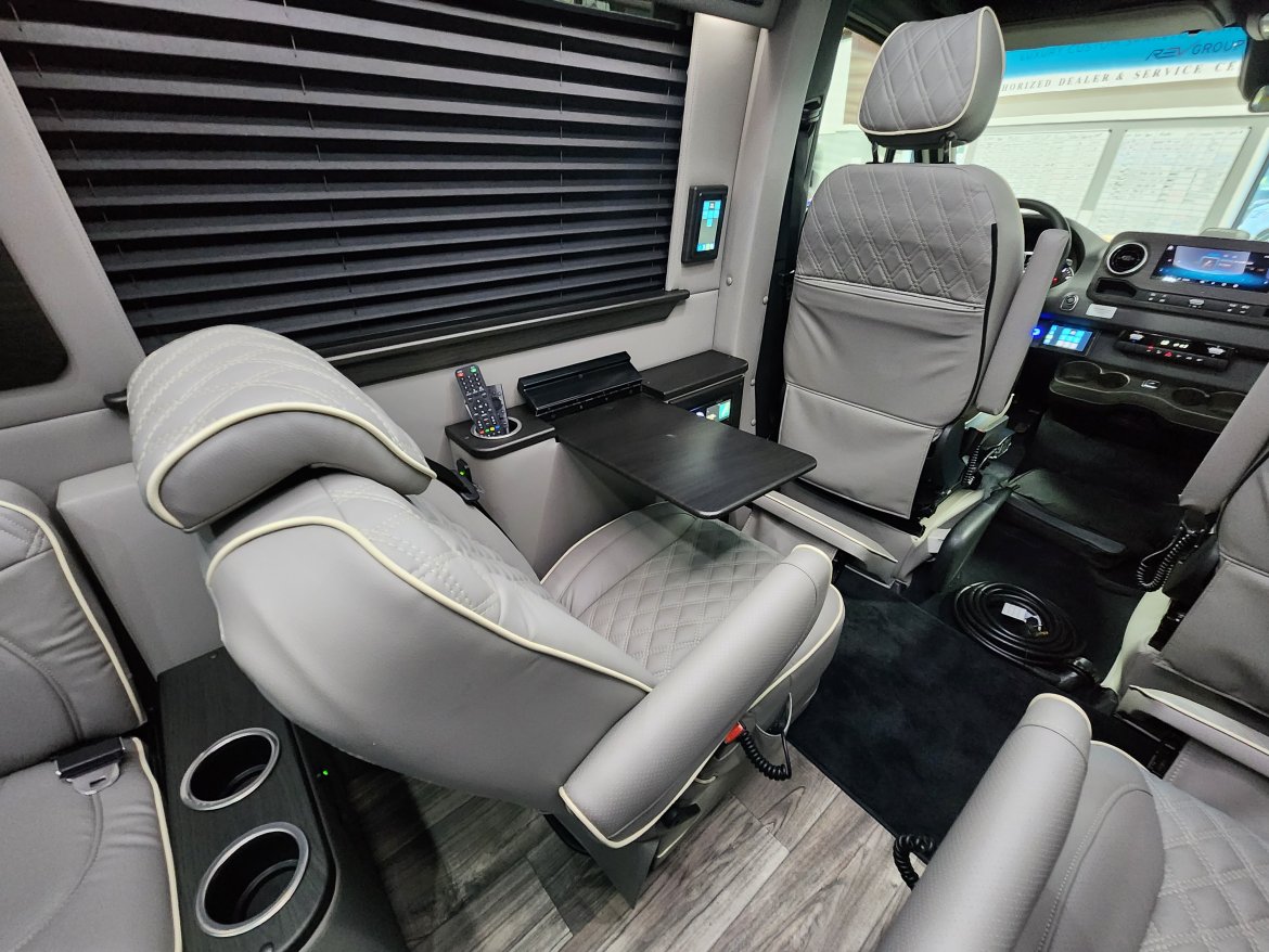 New 2023 Mercedes-Benz Luxe D4 144 Solar Lithium for sale #WS-16394 ...