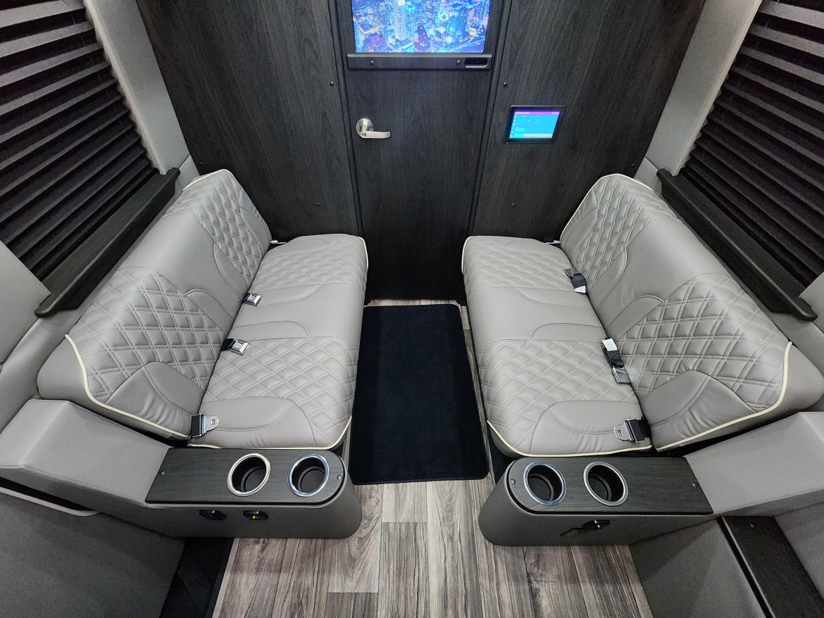 New 2023 Mercedes-Benz Luxe D4 144 Solar Lithium for sale #WS-16394 ...