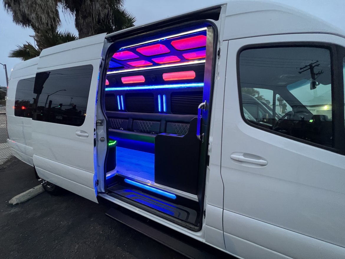 New 2022 Mercedes-Benz Limo for sale #WS-16440 | We Sell Limos