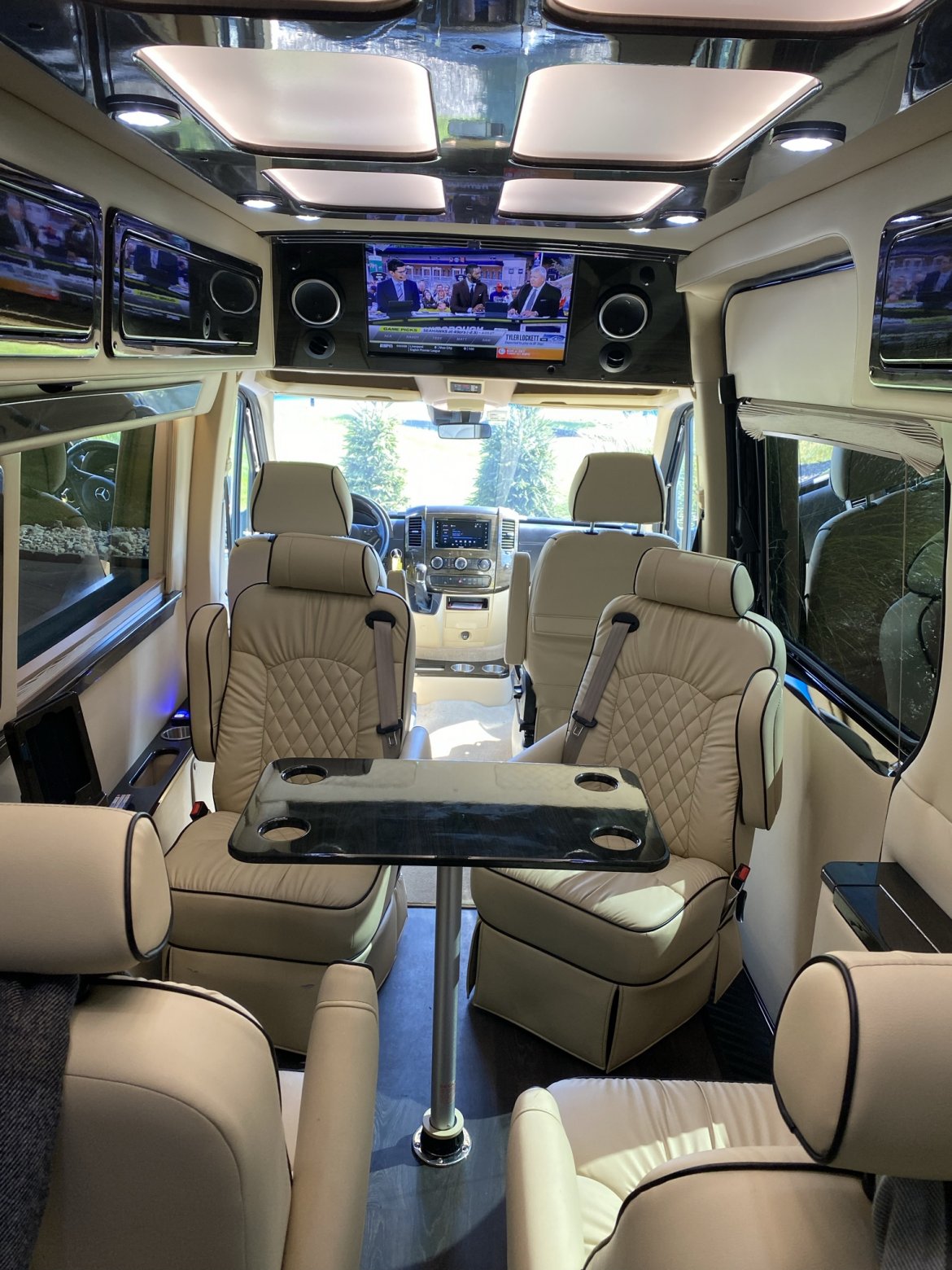 Used 2019 Mercedes-Benz Sprinter Dual Rear with Suspension for sale #WS ...