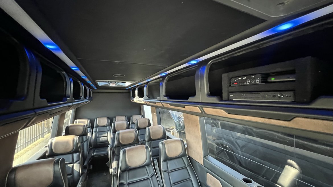 Used 2017 Mercedes-Benz Sprinter 3500 4x4 for sale #WS-16528 | We Sell ...
