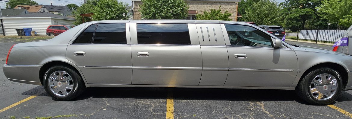 Used 2008 Cadillac Dts Eureka for sale in Chicago, IL #WS-16549 | We ...