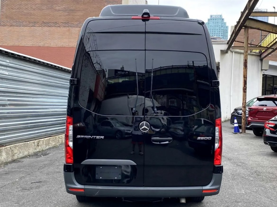 Used 2021 Mercedes-Benz SPRINTER 2500 for sale #WS-16621 | We Sell Limos