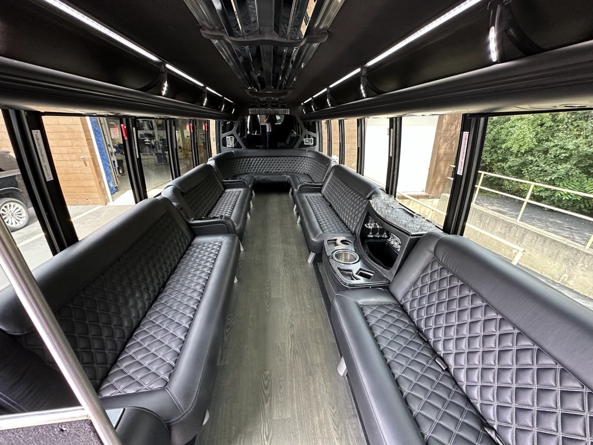 Used 2016 Ford F550 for sale #WS-16682 | We Sell Limos