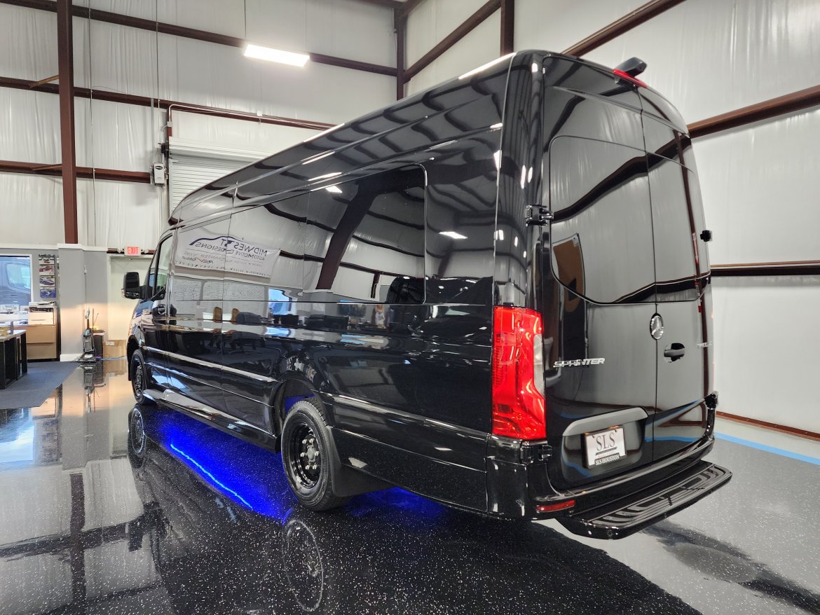 New 2023 Mercedes-Benz 14 Passenger Limo for sale #WS-16689 | We Sell Limos