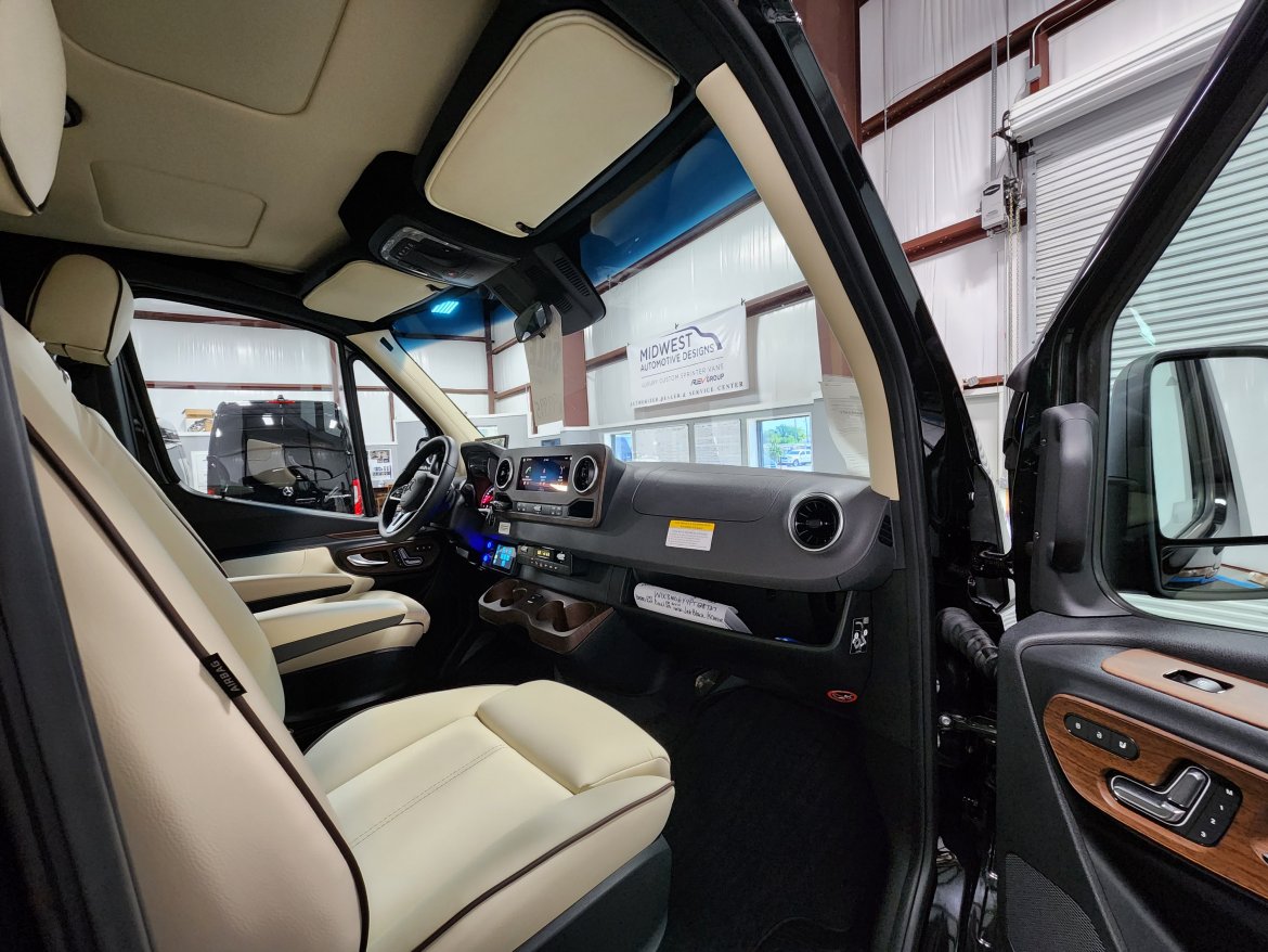 New 2024 Mercedes-Benz Business Class AWD for sale #WS-16694 | We Sell ...