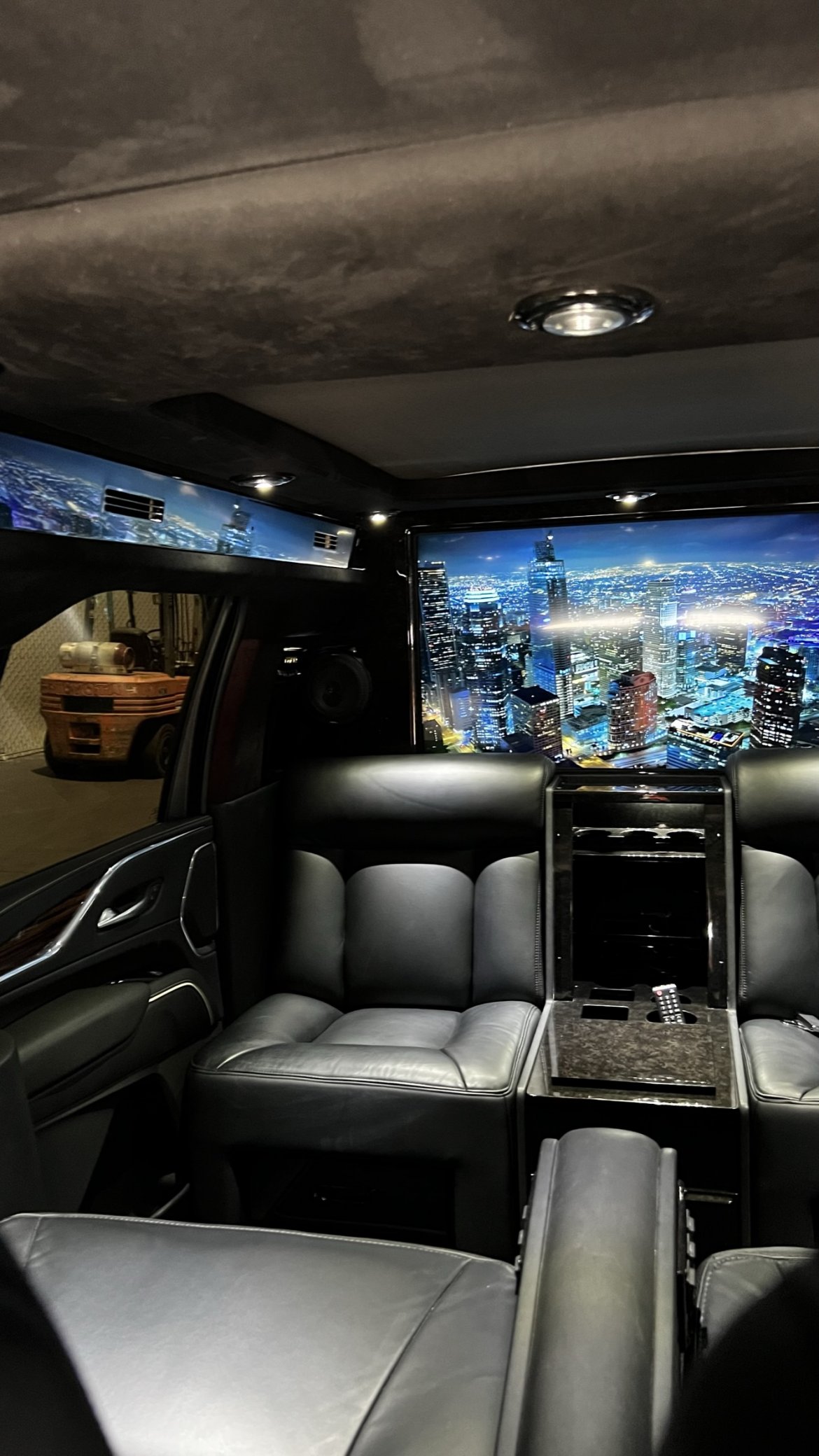 Used 2021 Cadillac Escalade for sale #WS-16703 | We Sell Limos