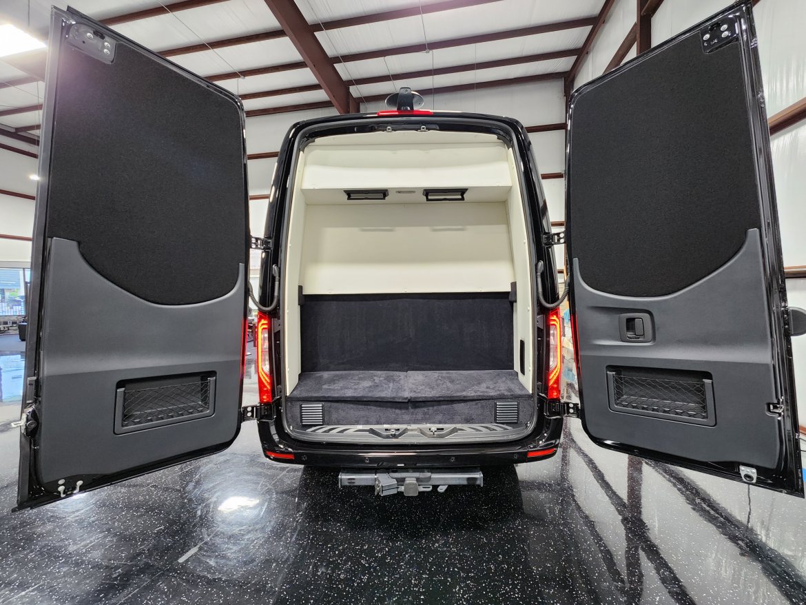 New 2024 Mercedes-Benz Metro 144 for sale #WS-16716 | We Sell Limos