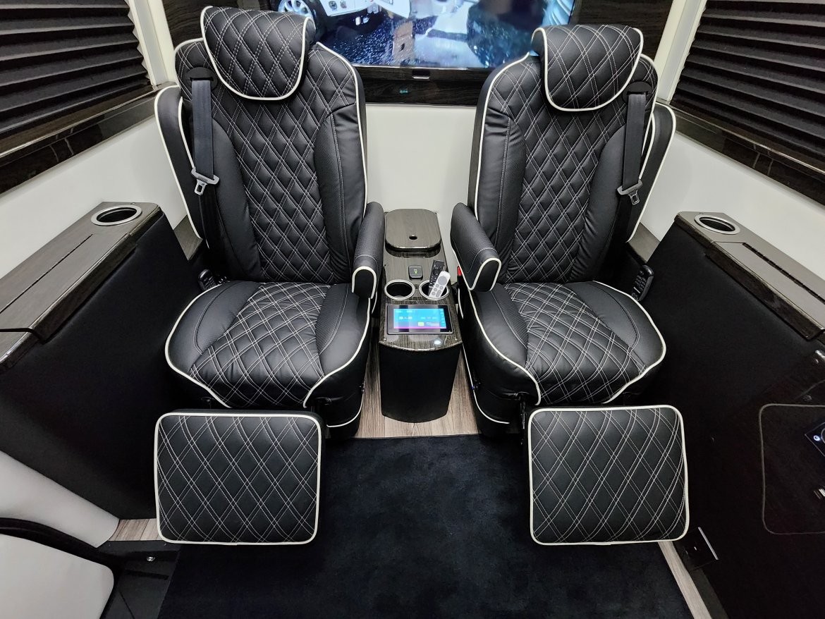 New 2024 Mercedes-Benz Metro 144 for sale #WS-16716 | We Sell Limos