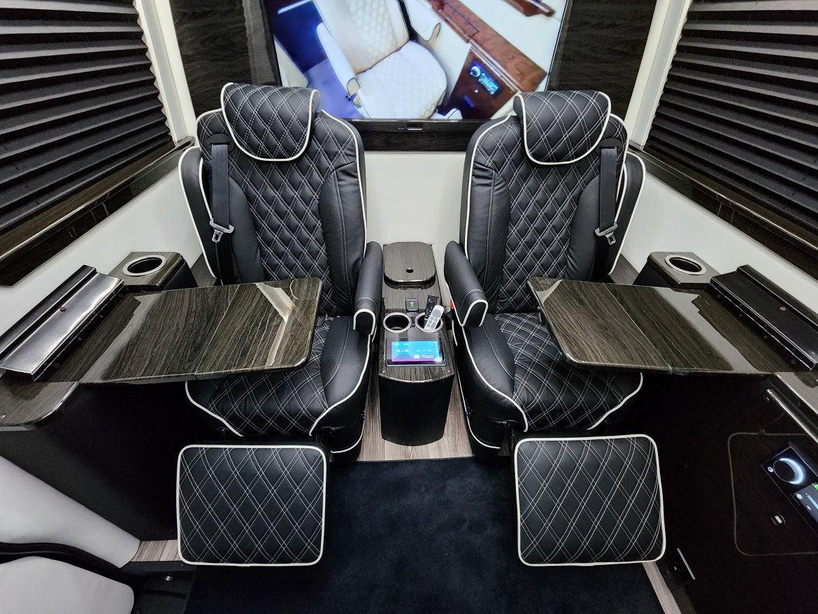 New 2024 Mercedes-Benz Metro 144 for sale #WS-16716 | We Sell Limos