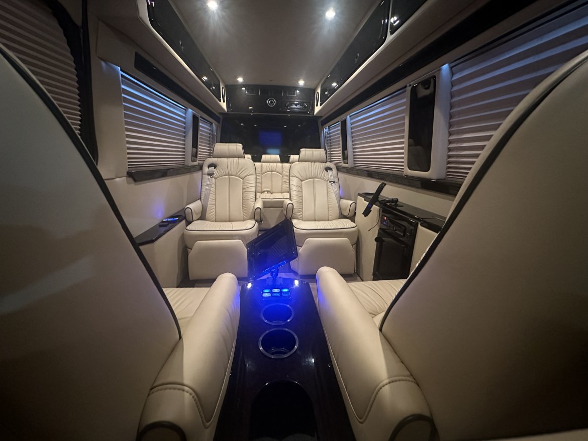 Used 2014 Mercedes-Benz Business Class for sale #WS-16774 | We Sell Limos