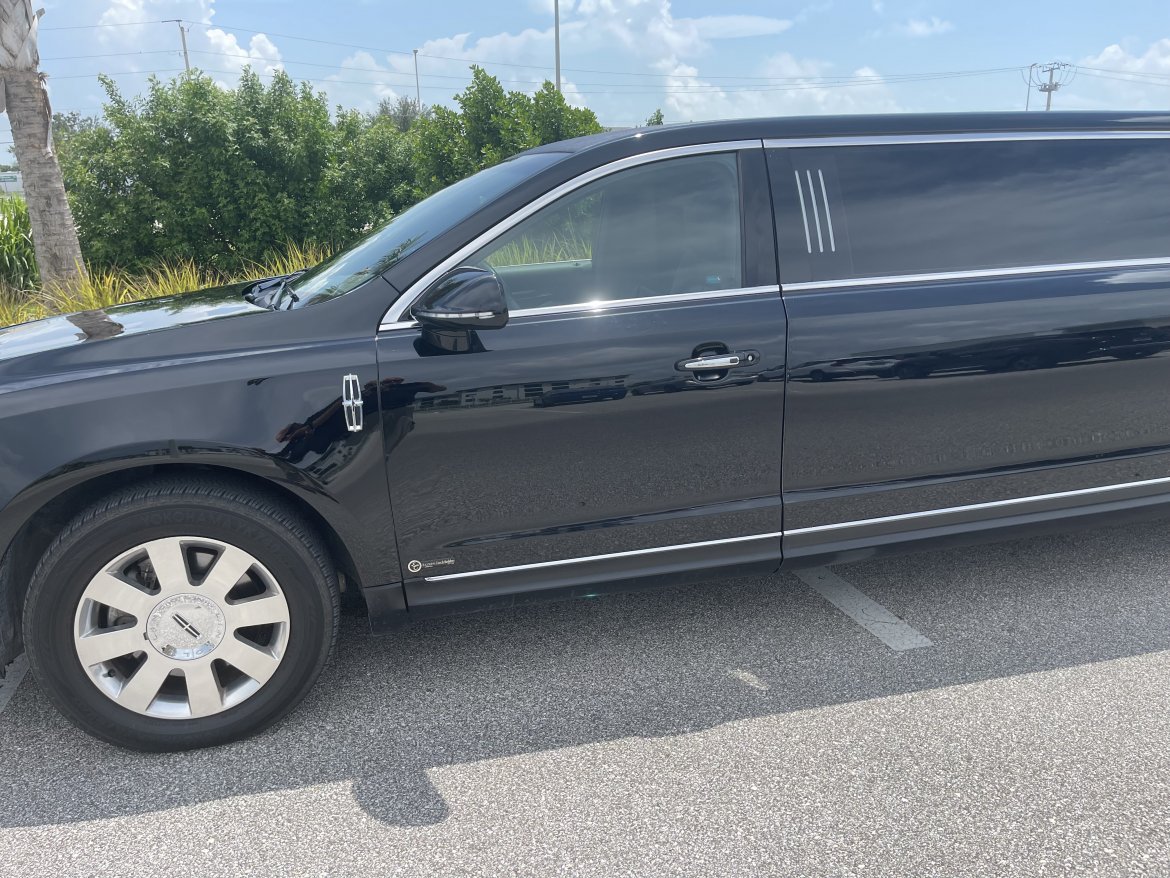 Used 2018 Lincoln MKT for sale #WS-16776 | We Sell Limos