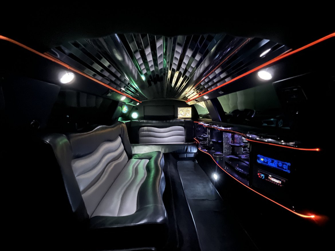 Used 2008 Lincoln Town Car for sale in Richmond, VA #WS-17267 | We Sell Limos