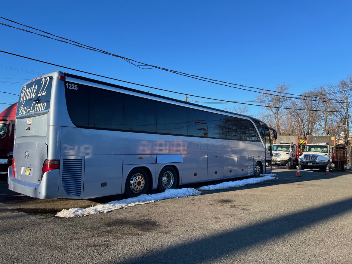 Used 2010 Setra Coach S417 for sale in Hillside, NJ #WS-17358 | We Sell ...