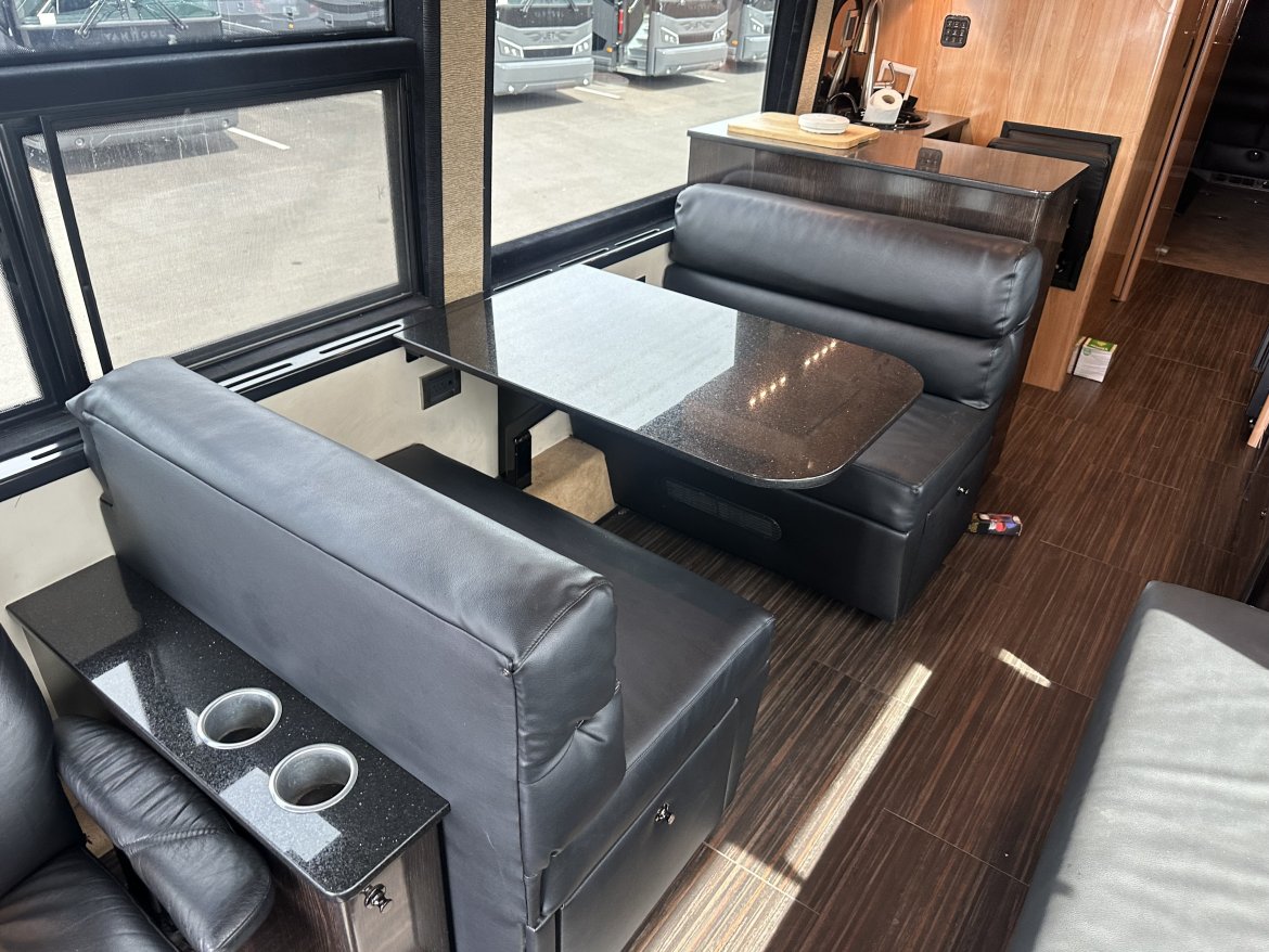 Used 2007 Prevost H3-45 VIP for sale in Phoenix, AZ #WS-17415 | We Sell ...