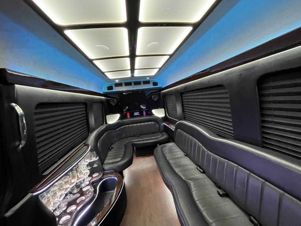 Used 2016 Mercedes-Benz VIP Limo Sprinter for sale in Springfield, MO # ...