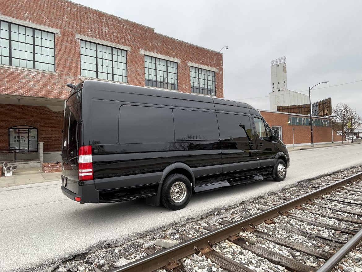 Used 2016 Mercedes-Benz VIP Limo Sprinter for sale in Springfield, MO # ...