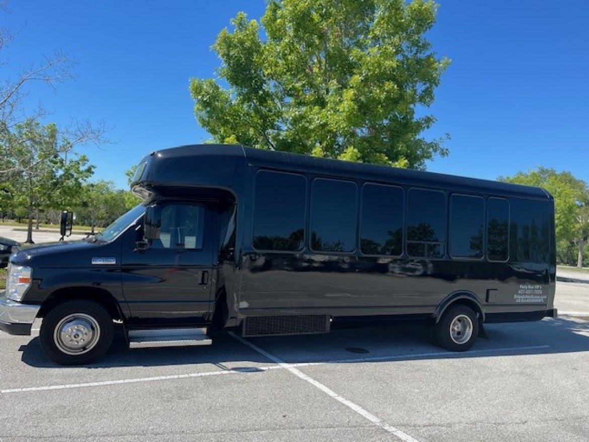 Used 2018 Ford E450 for sale in Orlando, FL #WS-17575 | We Sell Limos